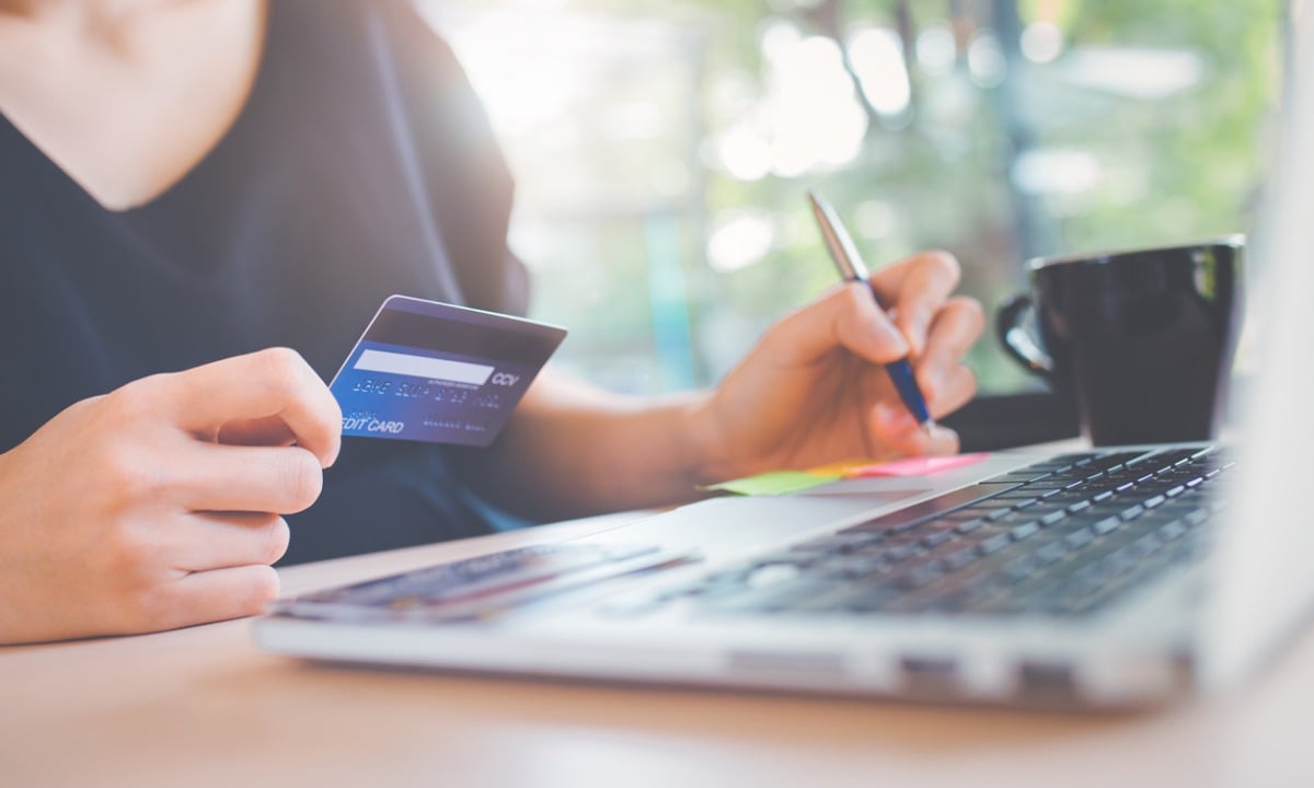 How to Safely Browse the Internet: 3 Tips You Need to Know